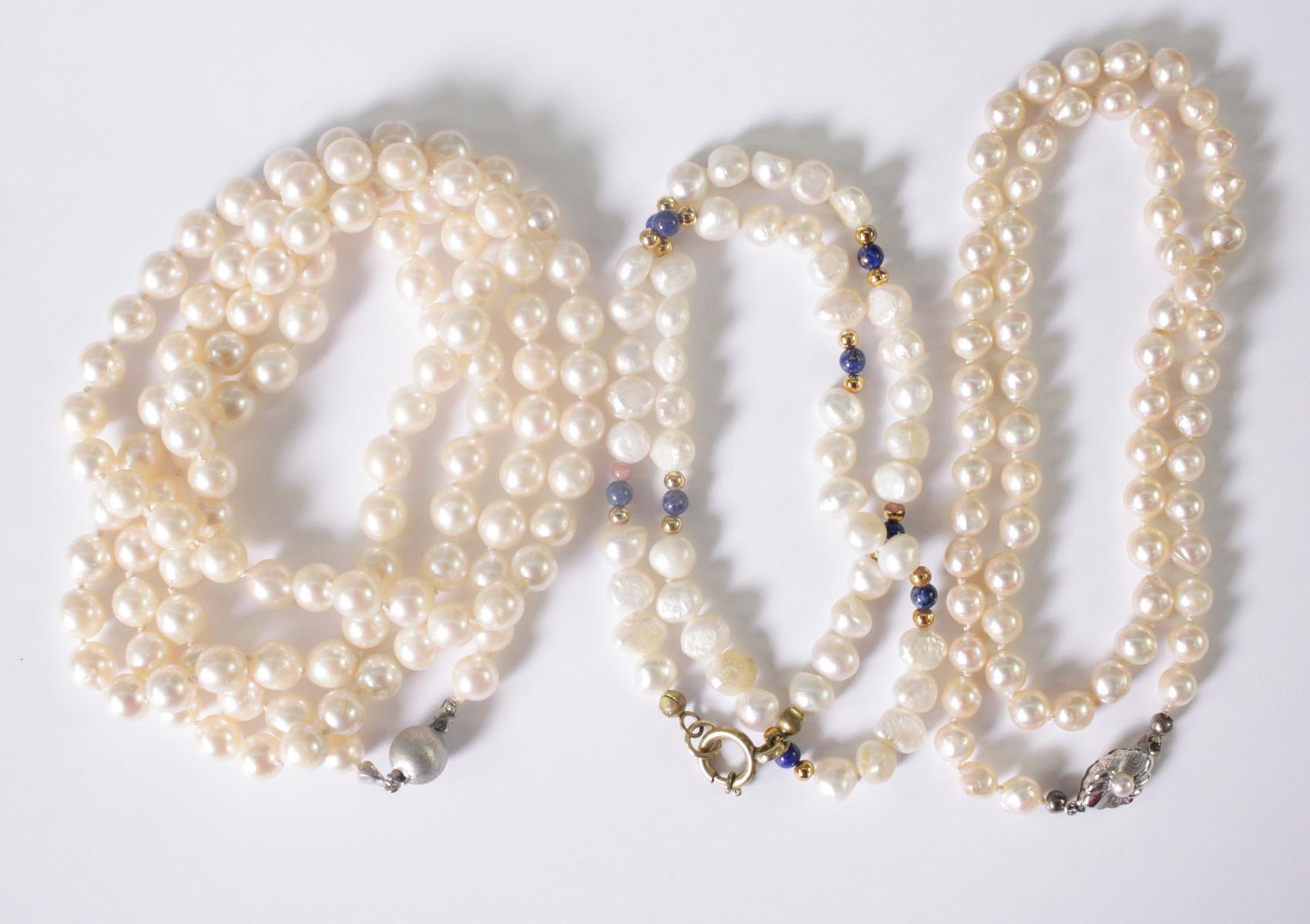 3 Perlenketten | Badisches Auktionshaus