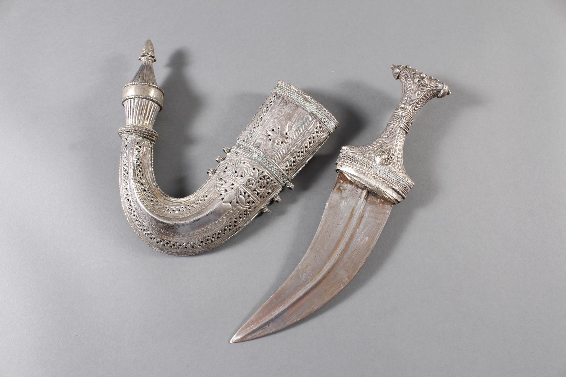 Djambia aus Silber, Jizan Jemen um 1900 | Badisches Auktionshaus