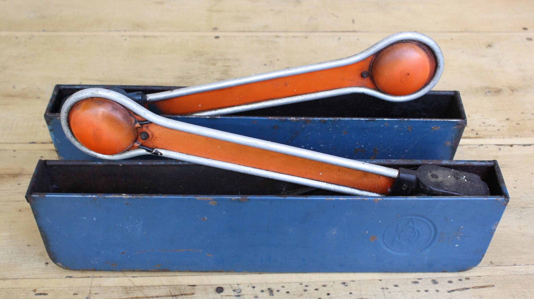 Paar Winker-Blinker, 12 Volt, 1. Hälfte 20. Jahrhundert | Badisches ...