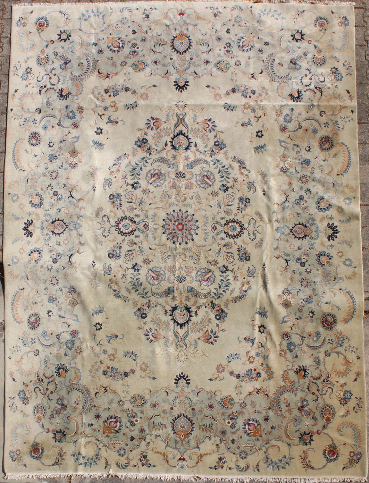 Großer Teppich, Persien 2. Hälfte 20. Jahrhundert | Badisches Auktionshaus