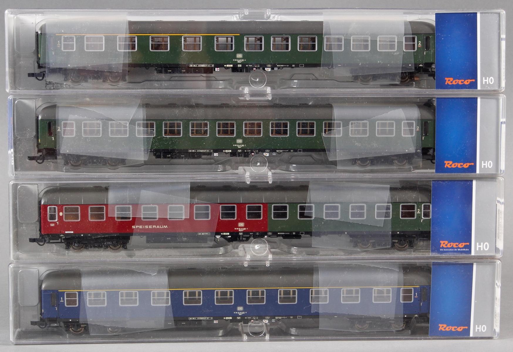 Roco 1. / 2. Klasse Schnellzugwagen, 4 Waggons | Badisches Auktionshaus