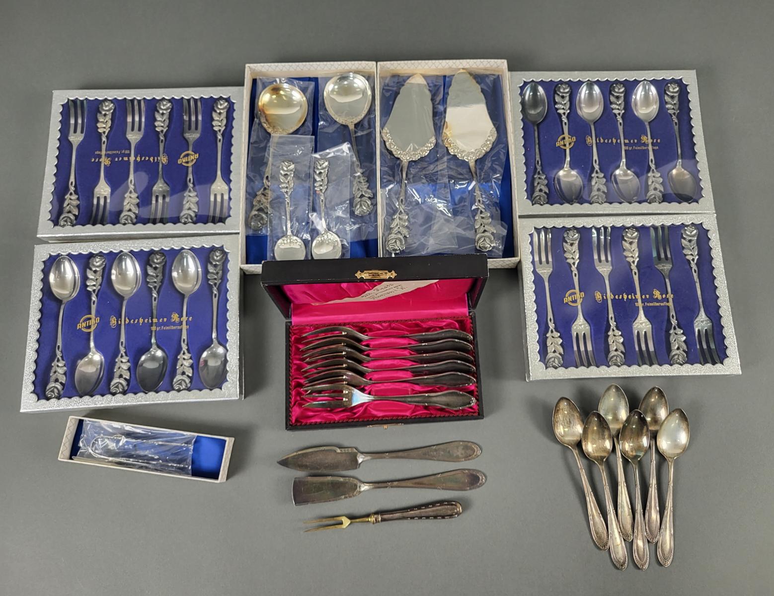 Konvolut 800er Silber und Versilbertes Besteck, 46 Teile | Badisches ...