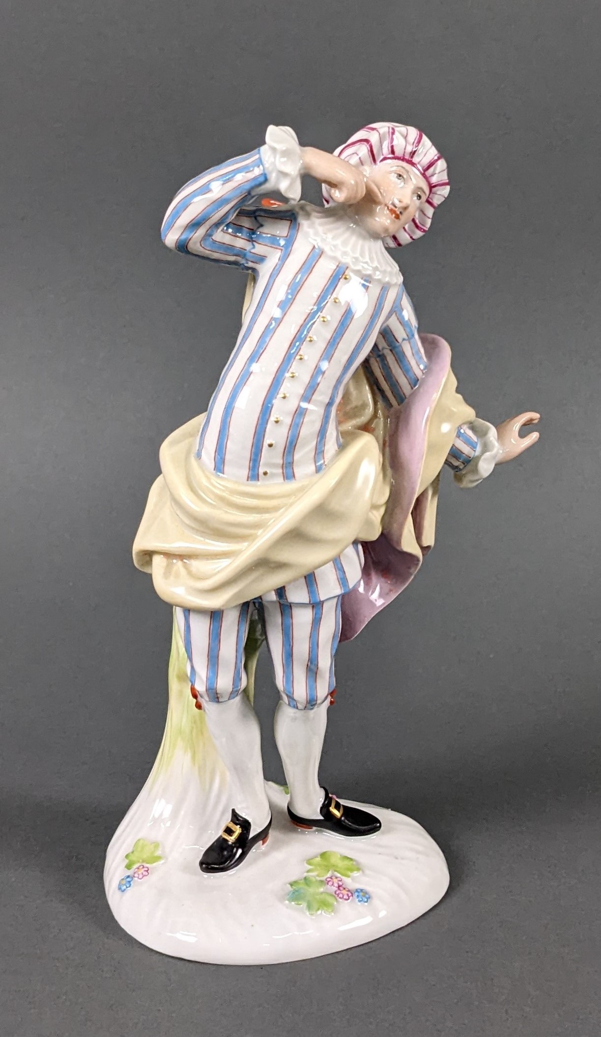 Fürstenberg Figur ‚Mezzetin‘ | Badisches Auktionshaus