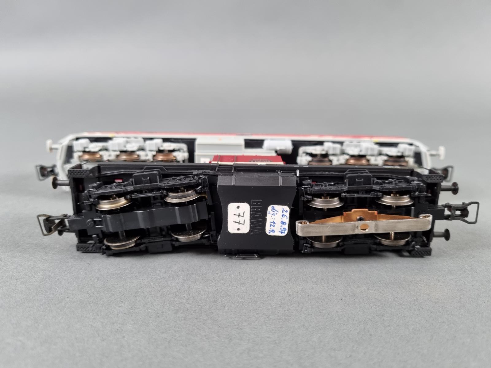 BRAWA 119 006-5 Diesllok und Brawa V100 025 | Badisches Auktionshaus